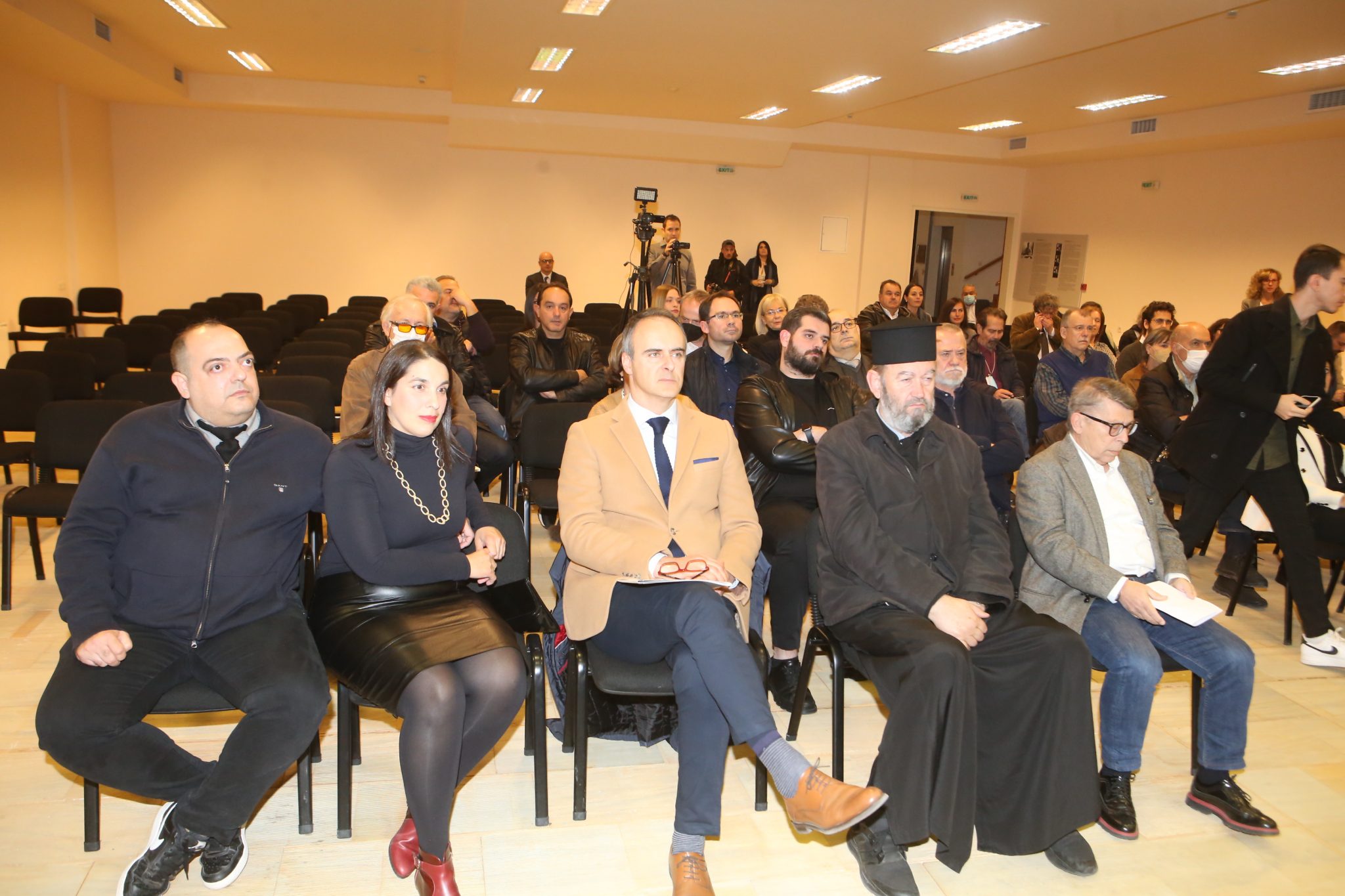 Χαιρετισμός Προέδρου ΤΕΕ/ΤΚΔΘ σε παρουσίαση βιβλίου | 25-11-2022 - ΤΕΕ ...